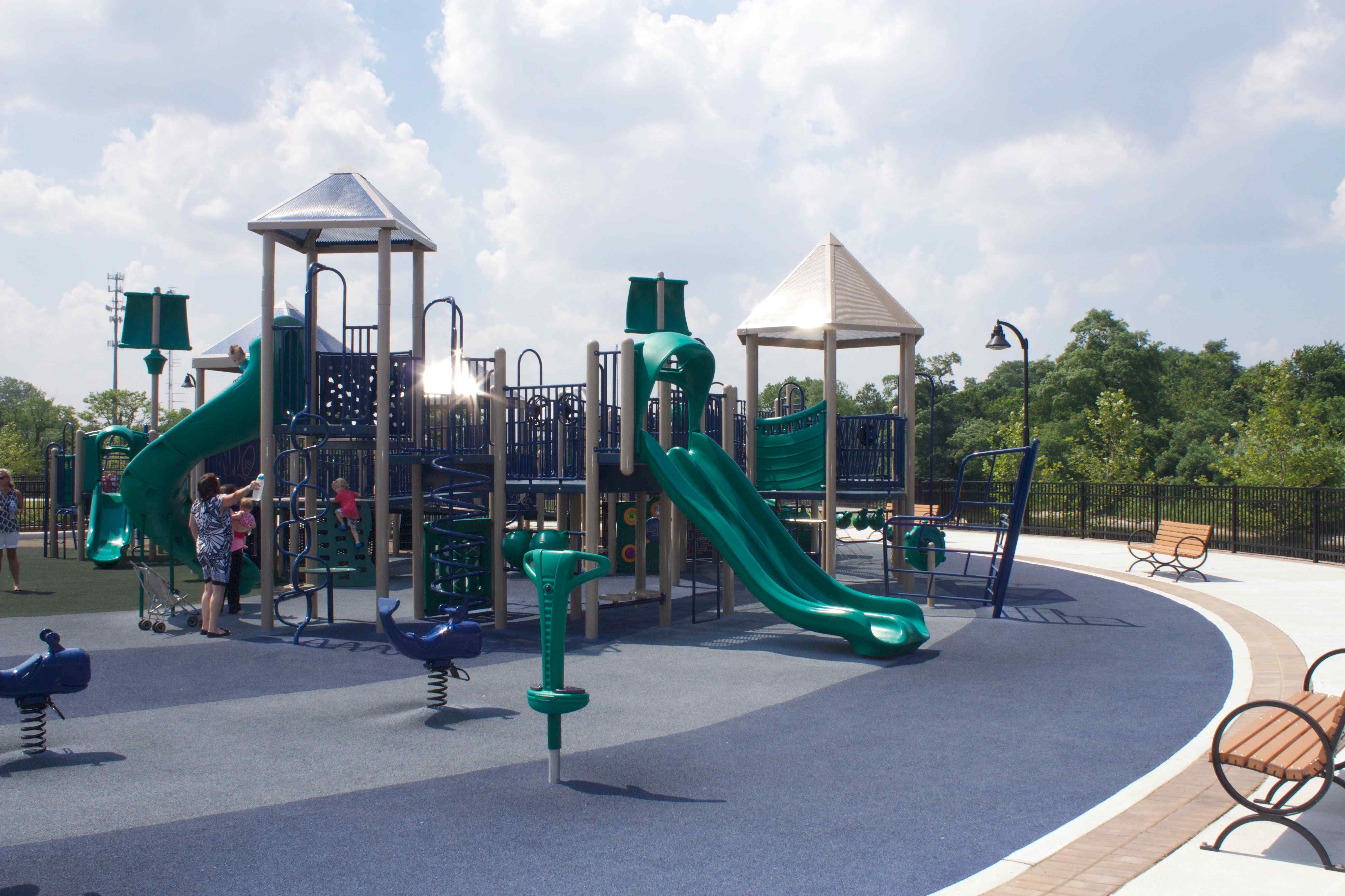 Traders Cove Playground Gallery | MRC Recreation